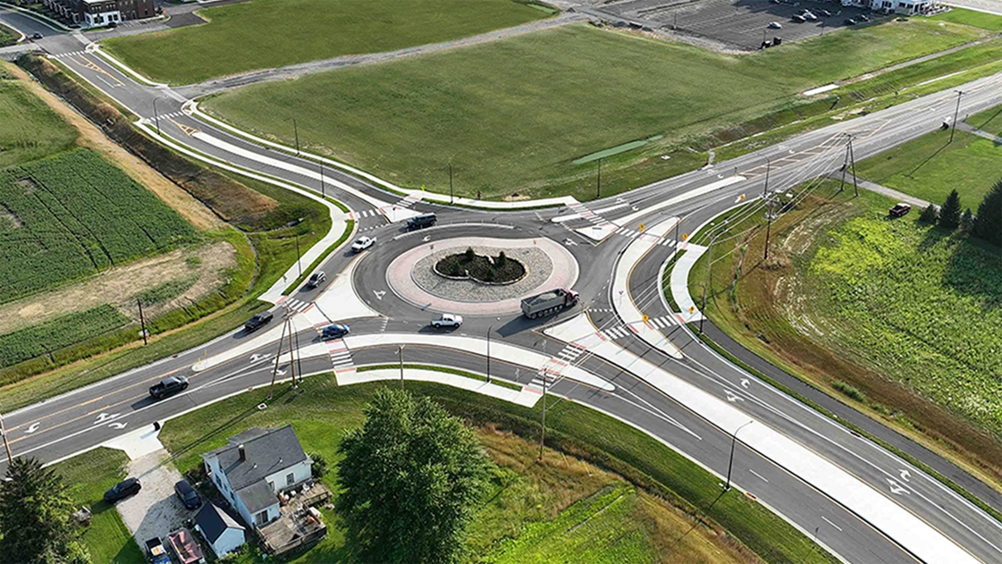 Home Road/Lewis Center Drive Turbo Roundabout Wins 2025 Ohio Engineering Excellence Award | OHM ...